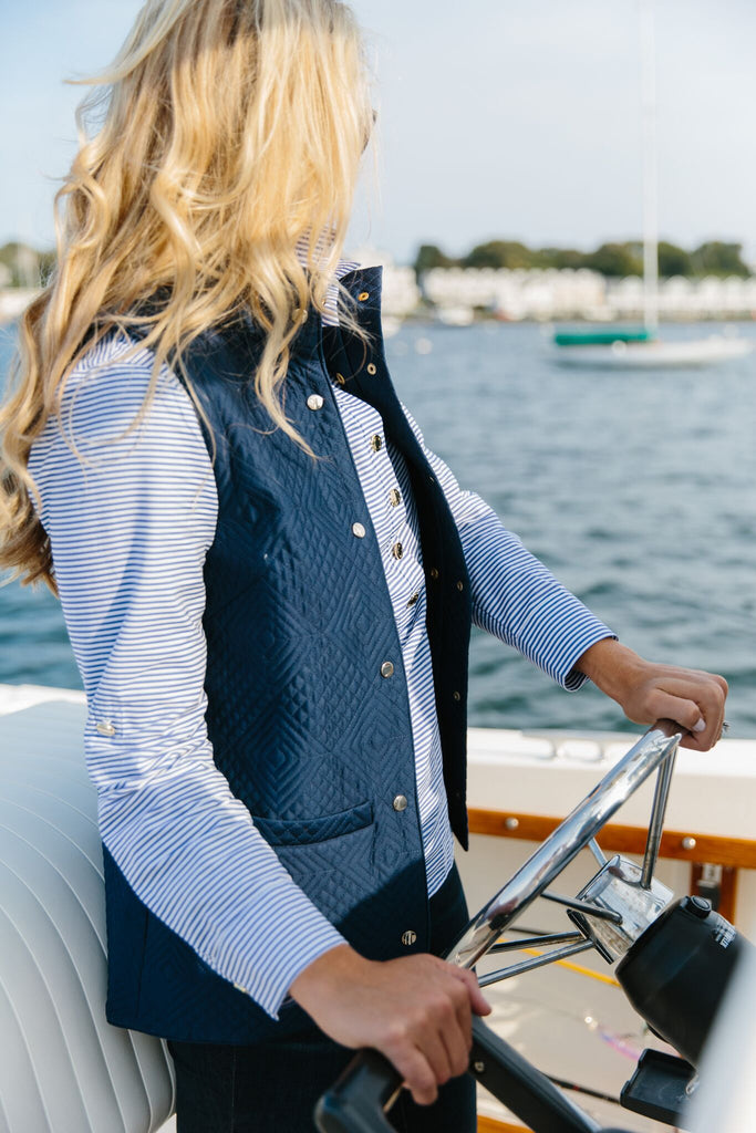 THE BOYFRIEND VEST – Elizabeth McKay